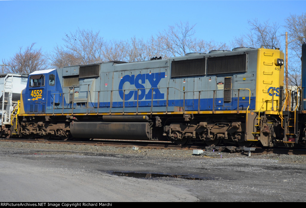 CSX 4552
